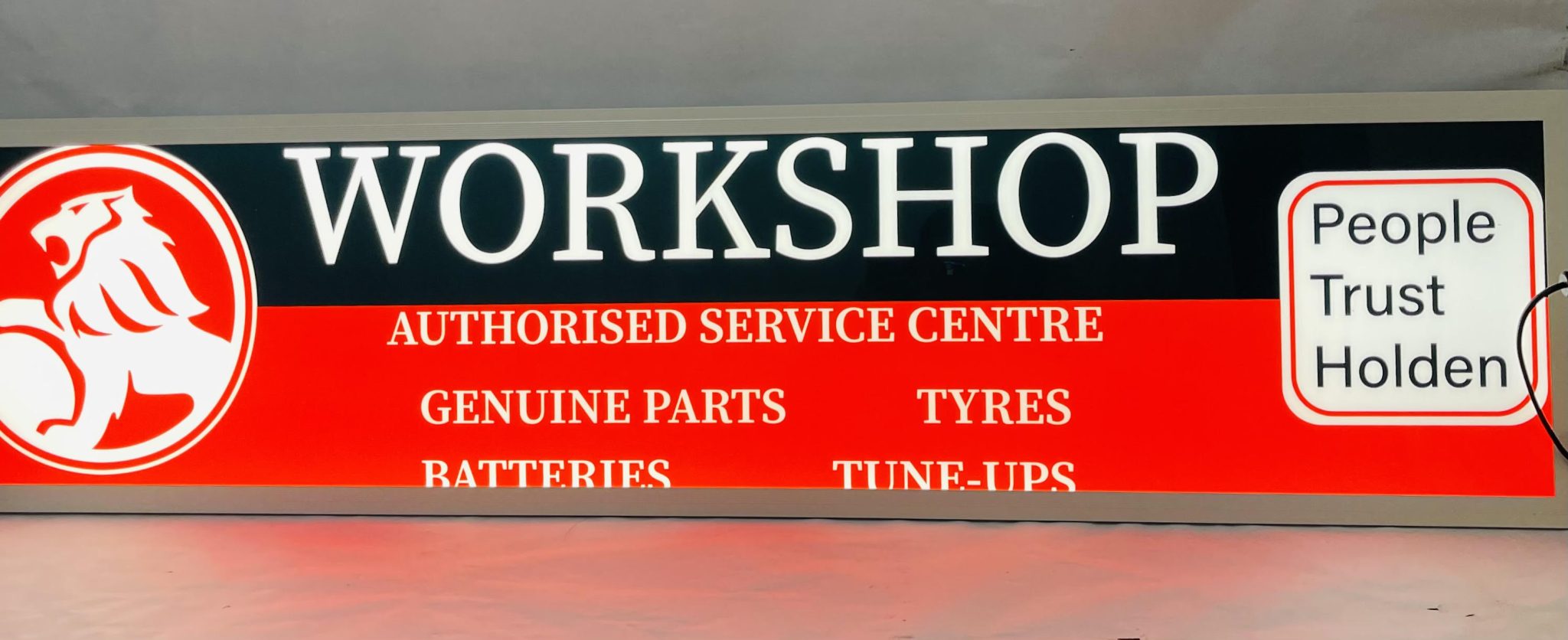 Light Box Vintage Retro Led Holden Workshop - Nostalgia Highway
