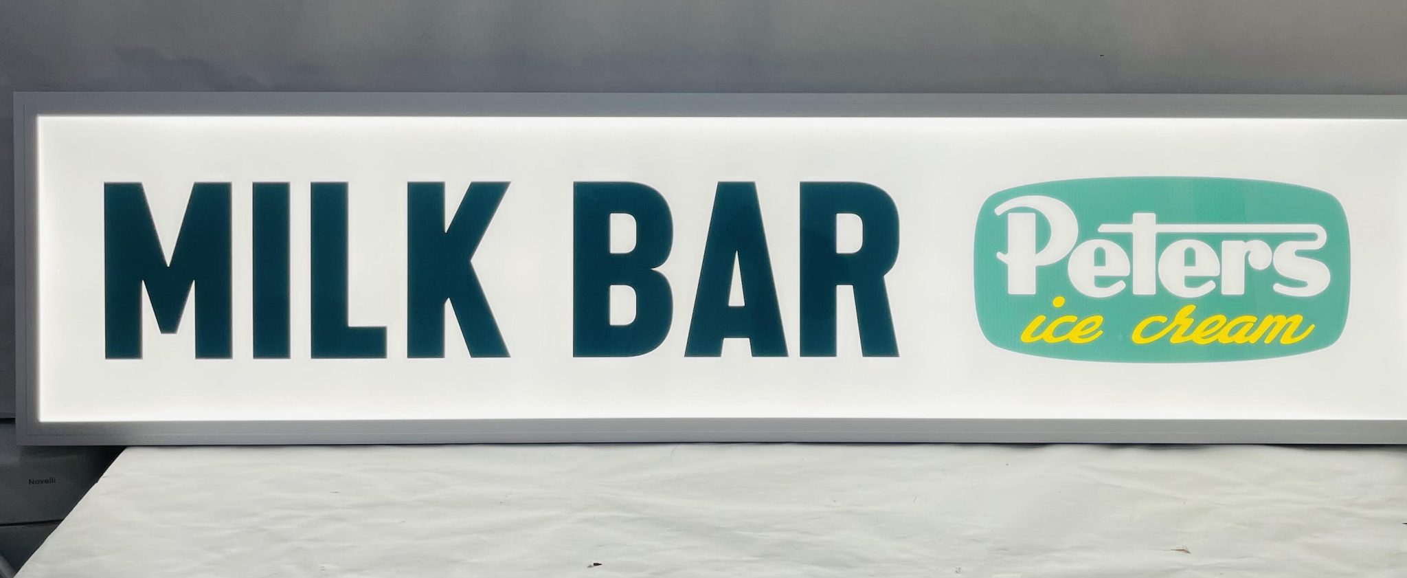 Light Box Vintage Retro Led Milk Bar Peters - Nostalgia Highway